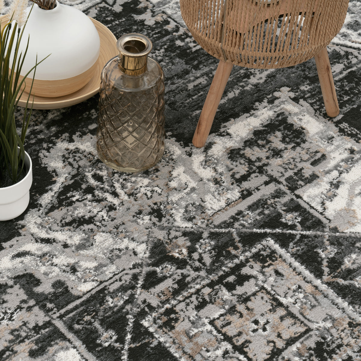 PESCARA 334 BLACK – Paco Home Rugs