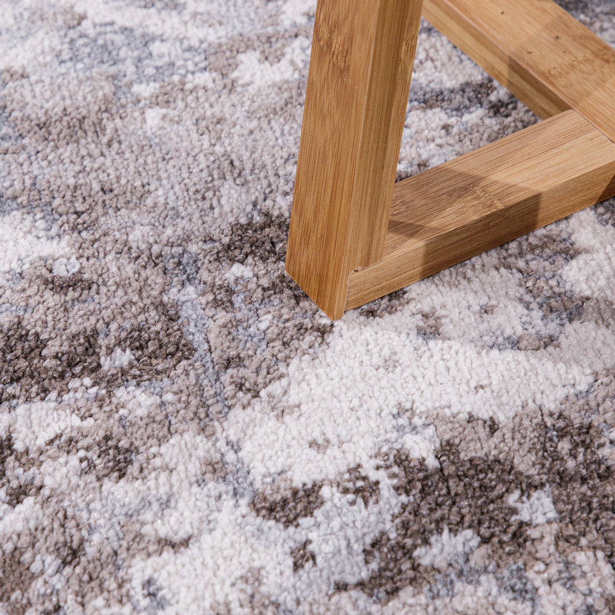 CATANIA 841 BROWN – Paco Home Rugs
