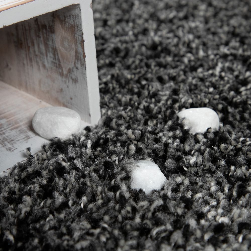 DELUXE 533 ANTHRACITE – Paco Home Rugs