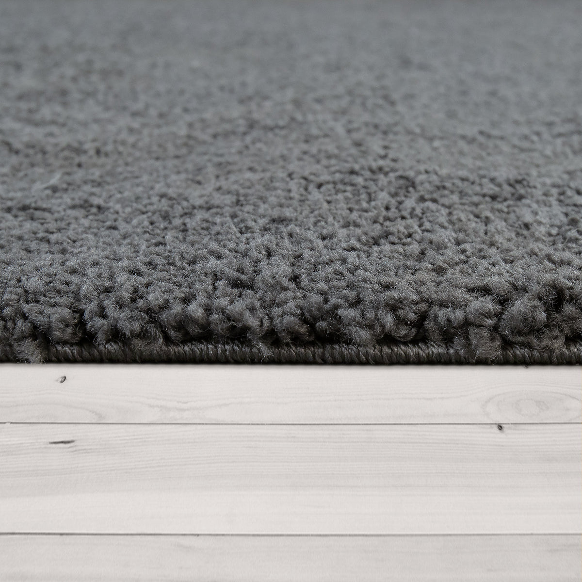 SKY 250 ANTHRACITE – Paco Home Rugs